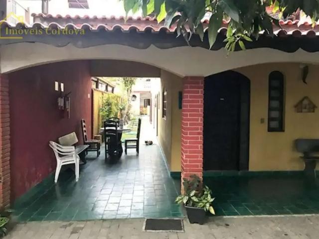 Casa / Sobrado para Venda em Bertioga/SP Maitinga 12 Quartos