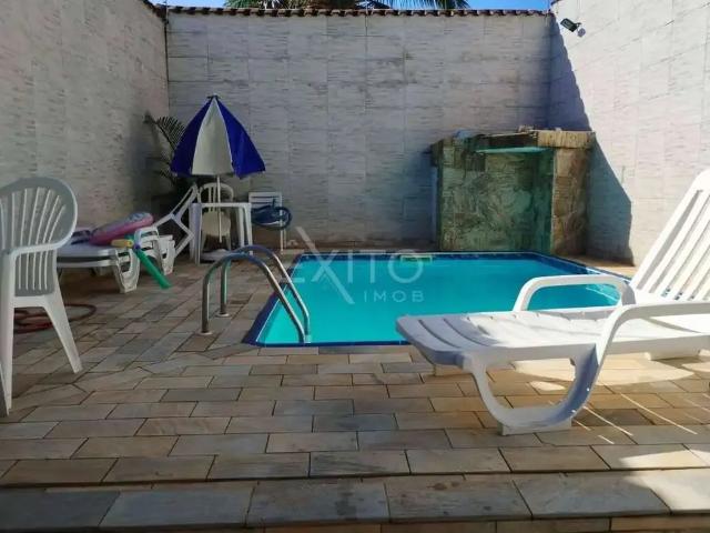 Casa / Sobrado para Venda em Bertioga/SP Maitinga 3 Quartos