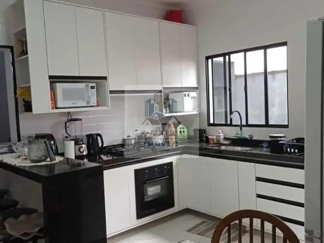 Casa / Sobrado para Venda em Bertioga/SP Maitinga 3 Quartos