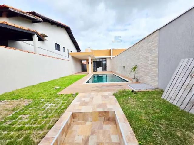 Casa / Sobrado para Venda em Bertioga/SP Maitinga 3 Quartos