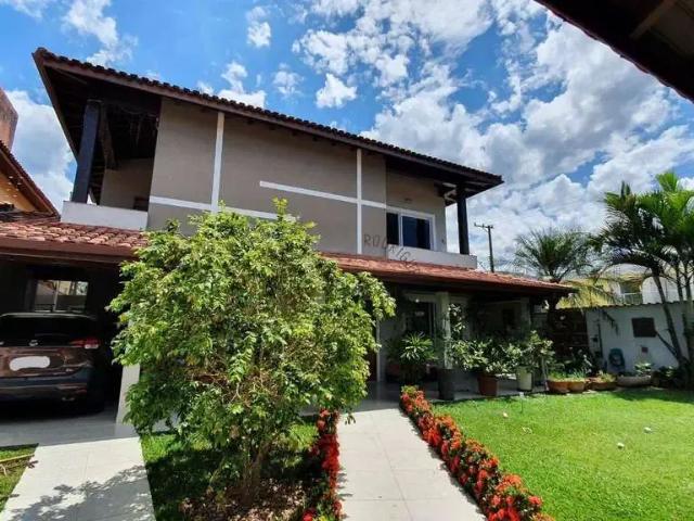 Casa / Sobrado para Venda em Bertioga/SP Maitinga 4 Quartos