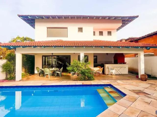 Casa / Sobrado para Venda em Bertioga/SP Maitinga 4 Quartos