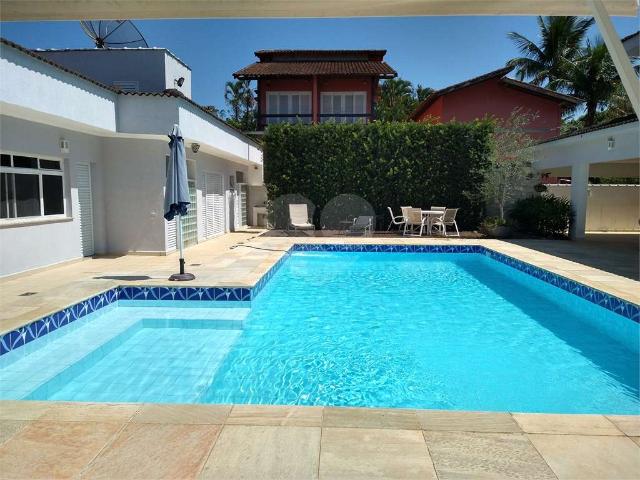 Casa / Sobrado para Venda em Bertioga/SP Morada Praia 7 Quartos