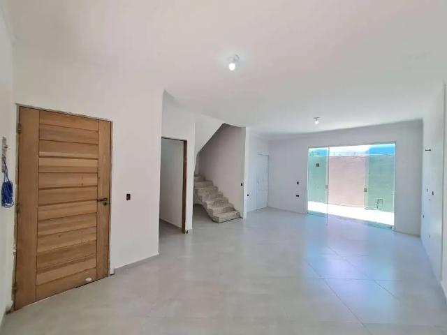 Casa / Sobrado para Venda em Bertioga/SP Boraceia 3 Quartos