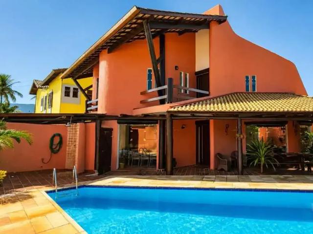 Casa / Sobrado para Venda em Bertioga/SP Centro 4 Quartos