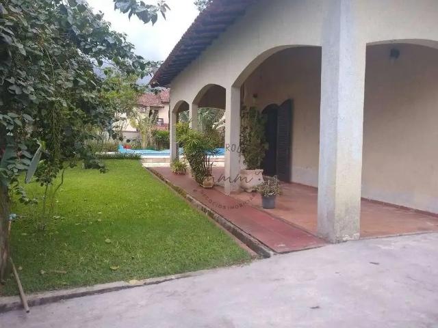 Casa / Sobrado para Venda em Bertioga/SP Centro 6 Quartos