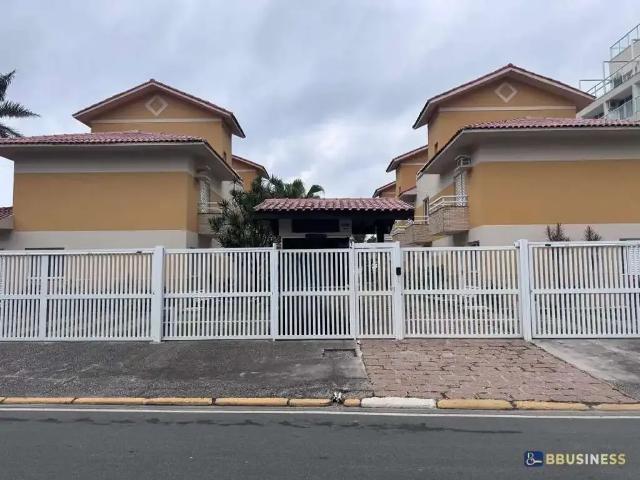 Casa / Sobrado para Venda em Bertioga/SP Centro 2 Quartos