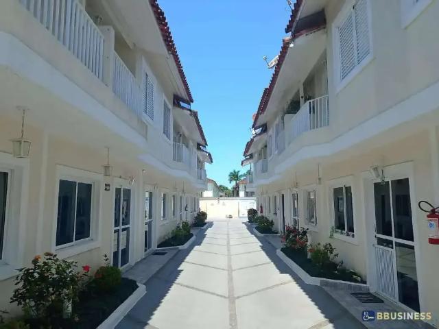 Casa / Sobrado para Venda em Bertioga/SP Centro 2 Quartos