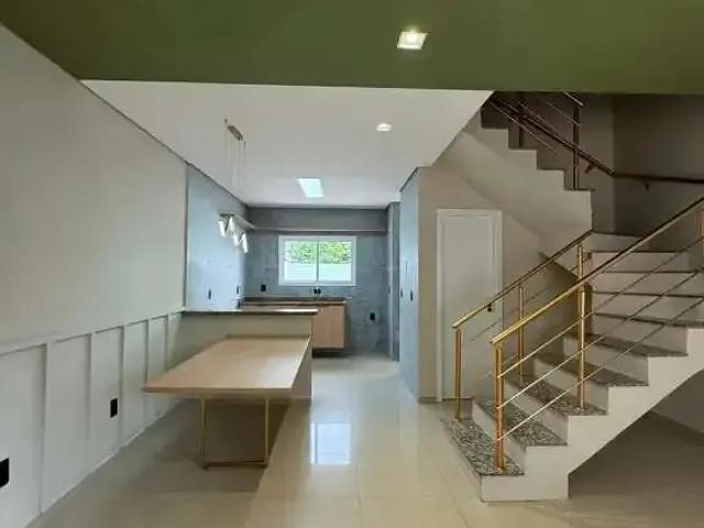 Casa / Sobrado para Venda em Bertioga/SP Centro 2 Quartos