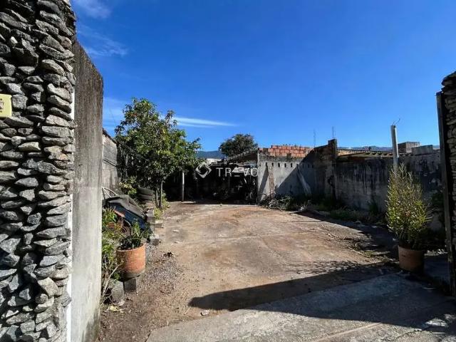 Casa / Sobrado para Venda em Bertioga/SP Centro 2 Quartos
