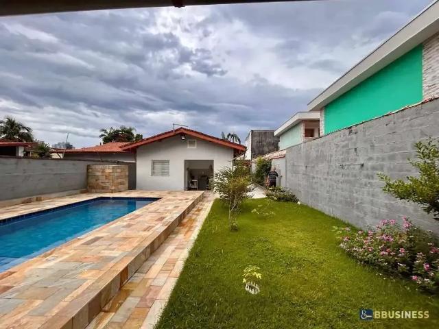Casa / Sobrado para Venda em Bertioga/SP Centro 3 Quartos