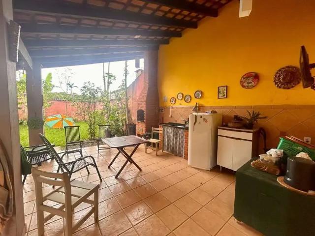 Casa / Sobrado para Venda em Bertioga/SP Centro 3 Quartos