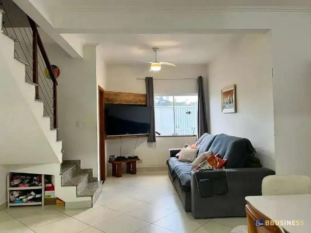 Casa / Sobrado para Venda em Bertioga/SP Centro 3 Quartos