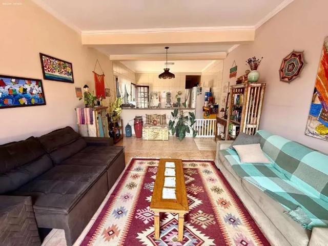 Casa / Sobrado para Venda em Bertioga/SP Centro 3 Quartos