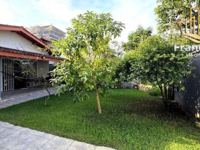 Casa / Sobrado para Venda em Bertioga/SP Centro 3 Quartos