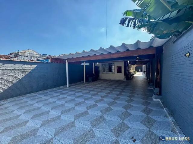 Casa / Sobrado para Venda em Bertioga/SP Centro 3 Quartos