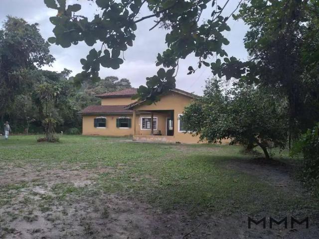 Casa / Sobrado para Venda em Bertioga/SP Guaratuba 8 Quartos