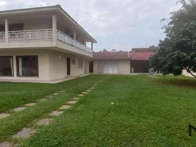 Casa / Sobrado para Venda em Bertioga/SP Indaia 4 Quartos