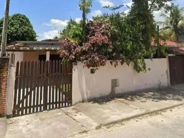 Casa / Sobrado para Venda em Bertioga/SP Indaia 4 Quartos