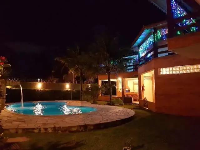 Casa / Sobrado para Venda em Bertioga/SP Indaia 5 Quartos