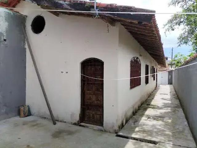 Casa / Sobrado para Venda em Bertioga/SP Indaia 2 Quartos