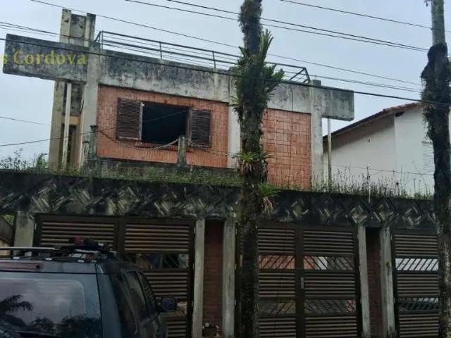 Casa / Sobrado para Venda em Bertioga/SP Indaia 3 Quartos