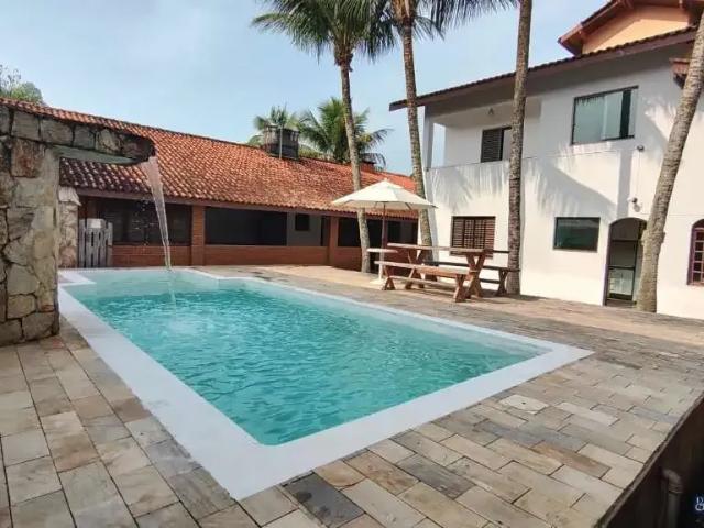 Casa / Sobrado para Venda em Bertioga/SP Indaia 3 Quartos