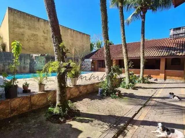 Casa / Sobrado para Venda em Bertioga/SP Indaia 3 Quartos