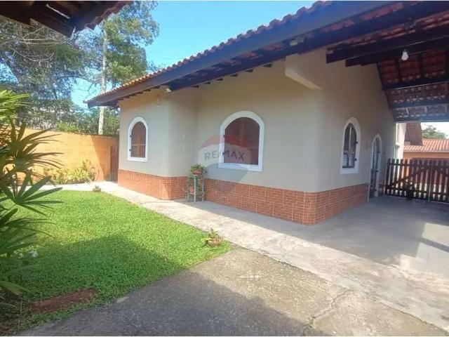 Casa / Sobrado para Venda em Bertioga/SP Indaia 3 Quartos