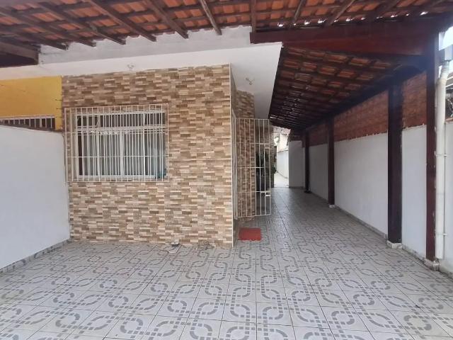 Casa / Sobrado para Venda em Bertioga/SP Indaia 3 Quartos