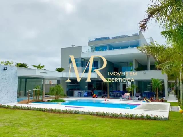 Casa / Sobrado para Venda em Bertioga/SP Riviera 7 Quartos