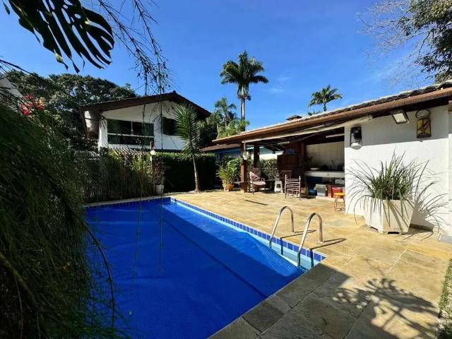 Casa / Sobrado para Venda em Bertioga/SP Riviera de São Lourenço 4 Quartos