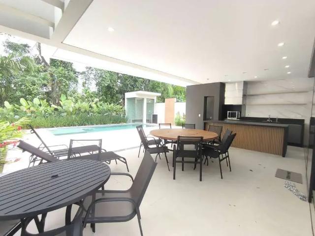 Casa / Sobrado para Venda em Bertioga/SP Riviera de São Lourenço 5 Quartos