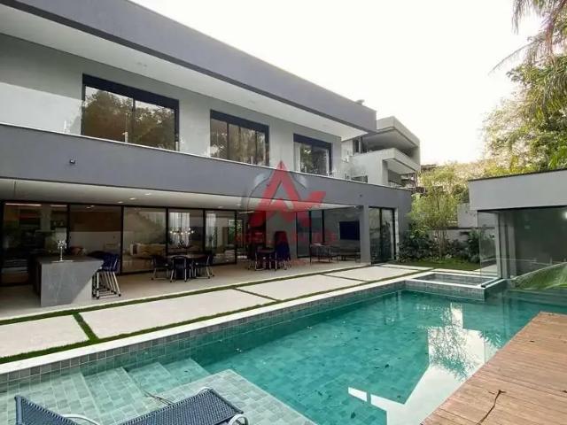 Casa / Sobrado para Venda em Bertioga/SP Riviera de São Lourenço 6 Quartos