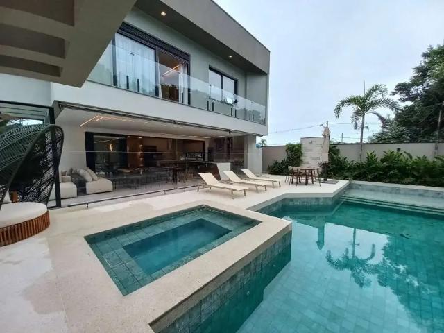 Casa / Sobrado para Venda em Bertioga/SP Riviera de São Lourenço 6 Quartos