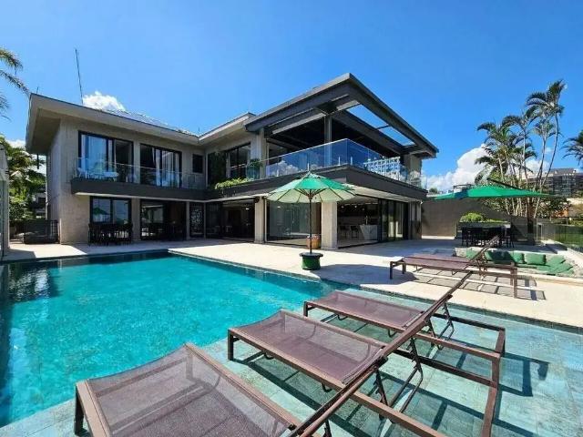 Casa / Sobrado para Venda em Bertioga/SP Riviera de São Lourenço 7 Quartos