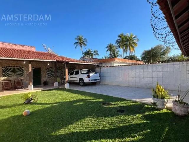 Casa / Sobrado para Venda em Bertioga/SP Vista Linda 2 Quartos