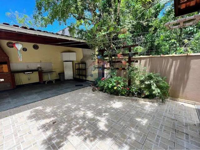 Casa / Sobrado para Venda em Bertioga/SP Vista Linda 2 Quartos