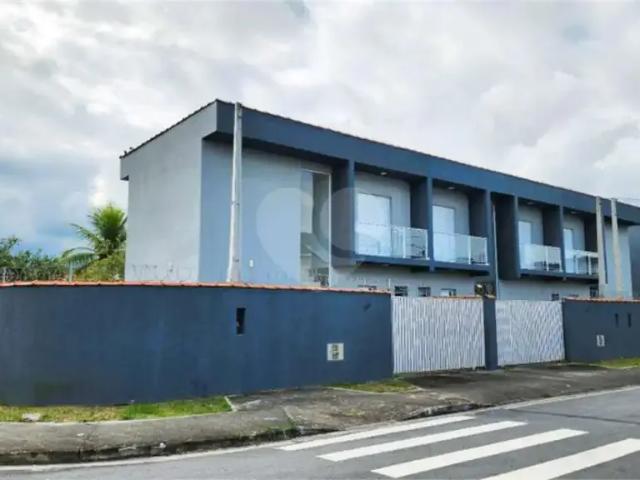 Casa / Sobrado para Venda em Bertioga/SP Vista Linda 2 Quartos