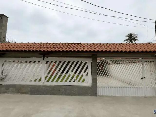Casa / Sobrado para Venda em Bertioga/SP Vista Linda 2 Quartos