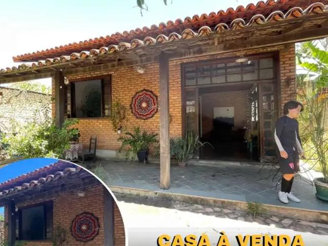 Casa / Sobrado para Venda em Betim/MG Marajoara 4 Quartos