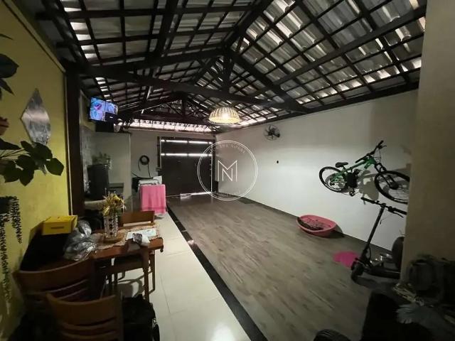 Casa / Sobrado para Venda em Betim/MG Monte Verde 3 Quartos