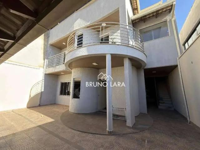 Casa / Sobrado para Venda em Betim/MG Monte Verde 3 Quartos