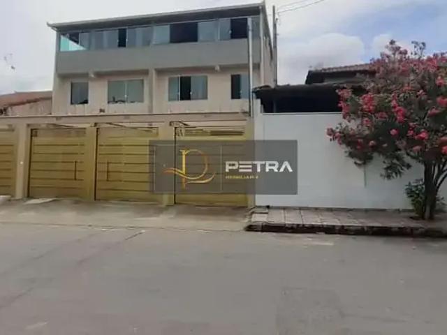Casa / Sobrado para Venda em Betim/MG Niterói 3 Quartos