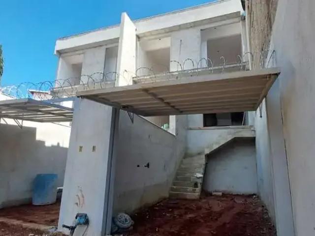 Casa / Sobrado para Venda em Betim/MG Niterói 2 Quartos