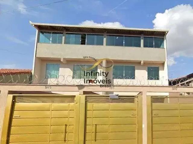 Casa / Sobrado para Venda em Betim/MG Niterói 5 Quartos