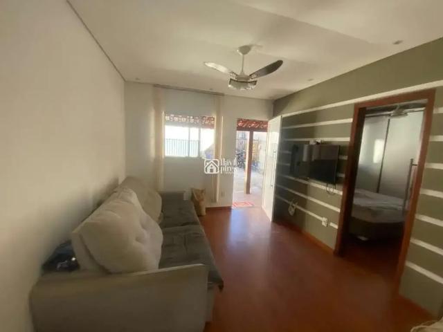 Casa / Sobrado para Venda em Betim/MG Nossa Senhora de Fátima 2 Quartos