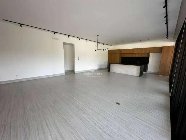 Casa / Sobrado para Venda em Betim/MG Açude 4 Quartos