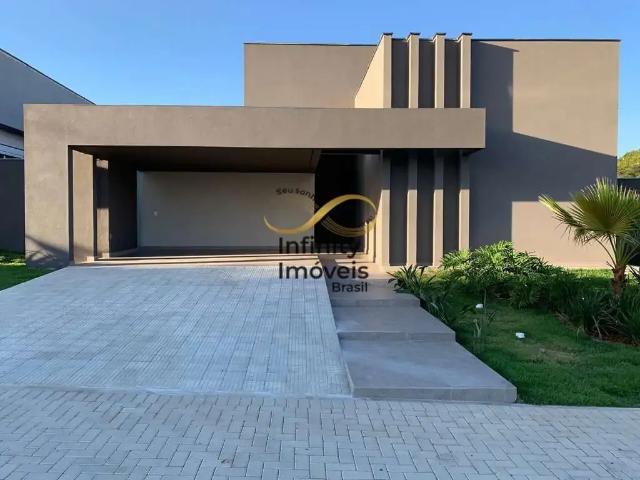 Casa / Sobrado para Venda em Betim/MG Açude 4 Quartos