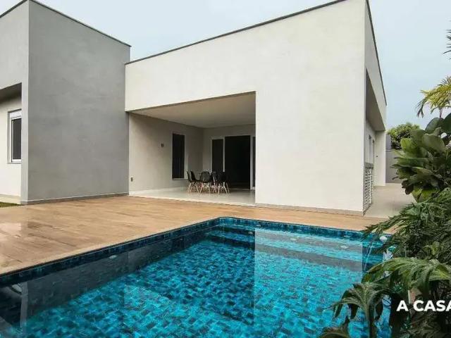 Casa / Sobrado para Venda em Betim/MG Açude 4 Quartos